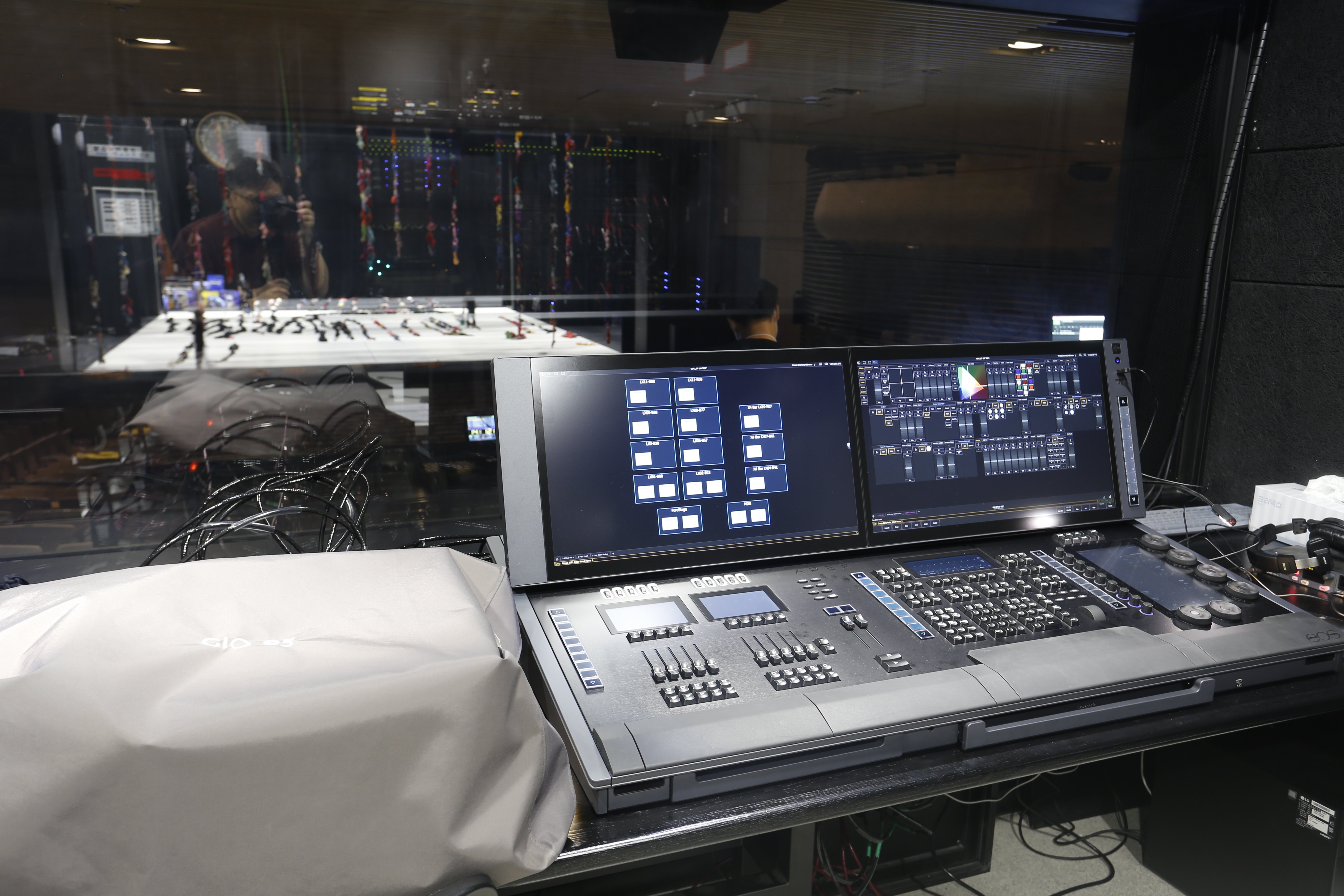 LG Arts Center SEOUL put the world-class performance in the spotlight ...