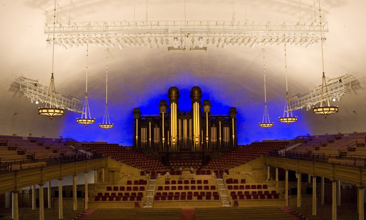 Battle of the bulbs – et cetera...