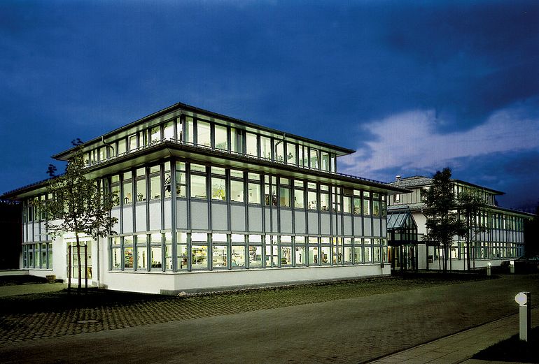 45 Moments from 45 years at ETC – et cetera...